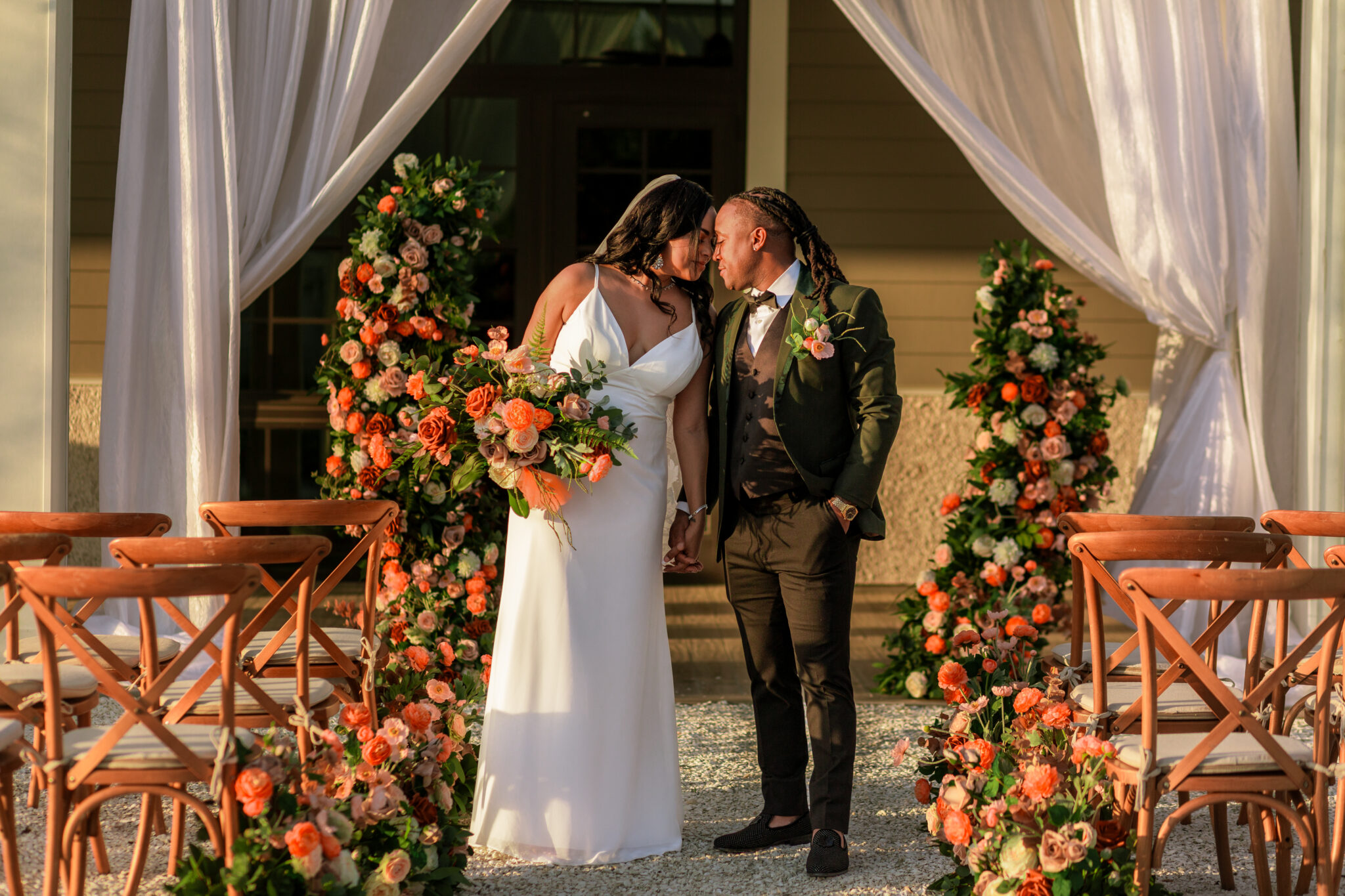 A Modern Garden Wedding Invitation in Tampa – Hand-Painted Weddings